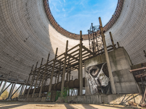 Nuclear power continues its decline as renewable alternatives steam ...